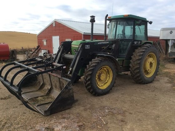 John Deere 3155 Tractor