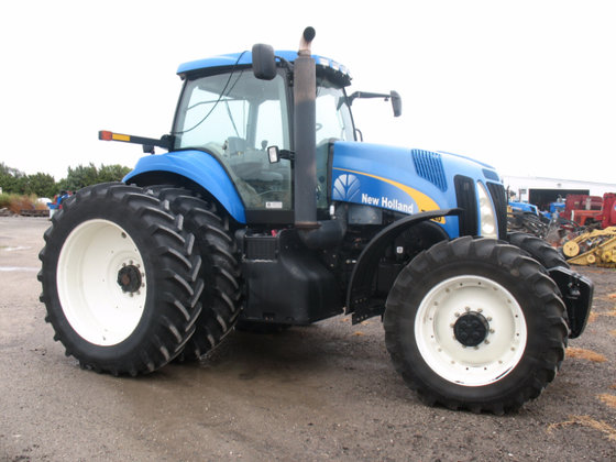 New Holland T8020 Tractor