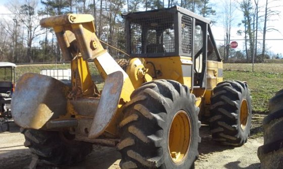 Caterpillar 518C Skidder