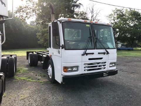 Freightliner CONDOR Cab Chassis truck