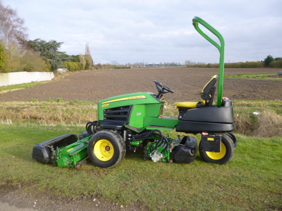 John Deere 2653B Lawn Mower
