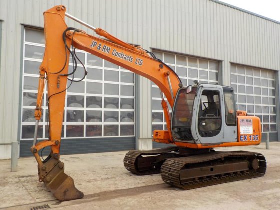 Hitachi EX135 Excavator