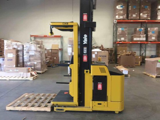 Yale OS030 Order Picker