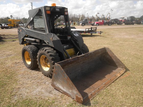 New Holland LS150 Skid Steer Loader