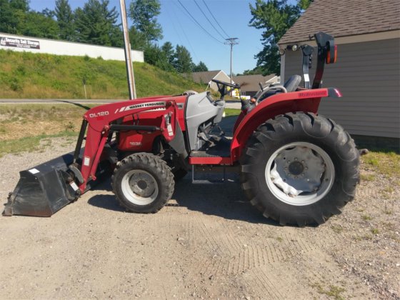 Massey Ferguson 1635 Tractor