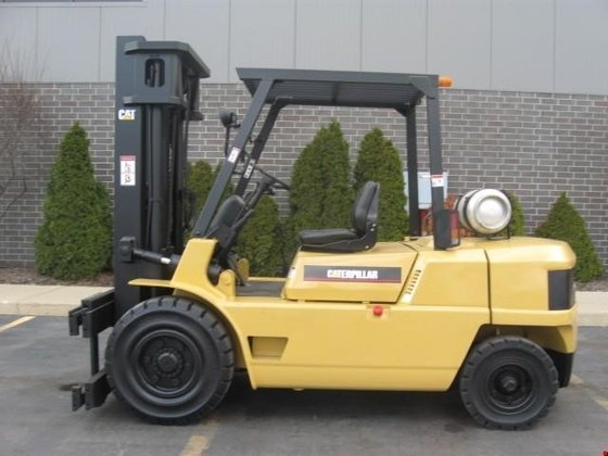 Caterpillar GP50 Forklift