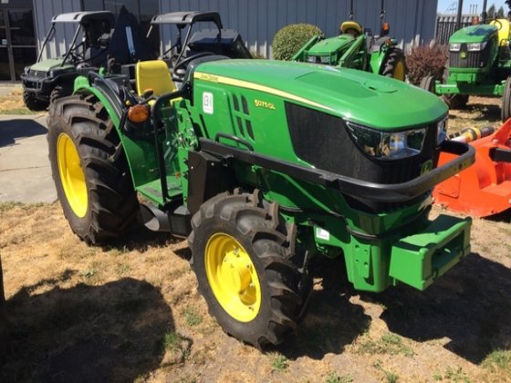 John Deere 5075GL Tractor