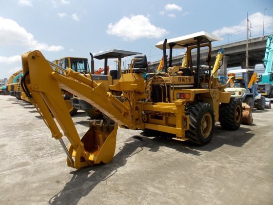 Mitsubishi WS400 Wheel Loader