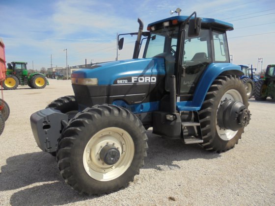 Ford 8870 Tractor