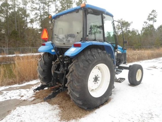 New Holland TL100 Tractor