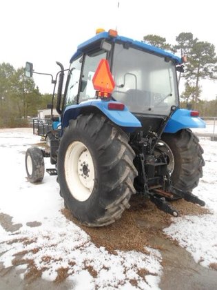 New Holland TL100 Tractor