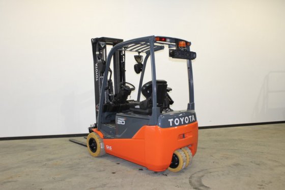 Toyota 8FBE20T Forklift