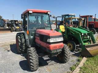 Kubota L4310 Tractor