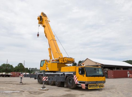 Liebherr LTM 1220-5.1 Crane