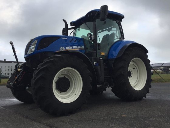 New Holland T7.225 Tractor