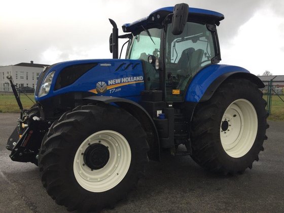 New Holland T7.225 Tractor