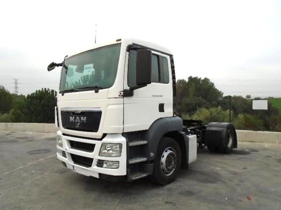MAN TGS 18.400 Conventional truck