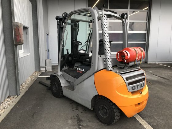 Still RX 70-25 Forklift