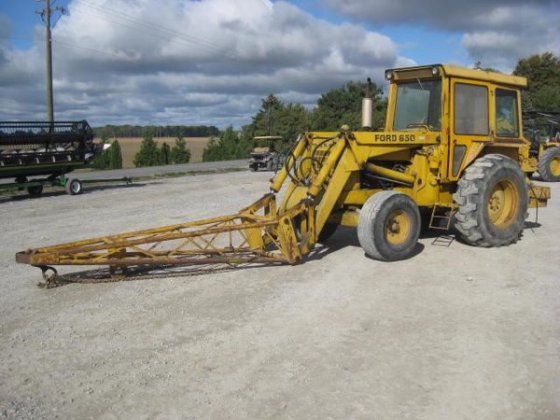 Ford 650 Backhoe Loader