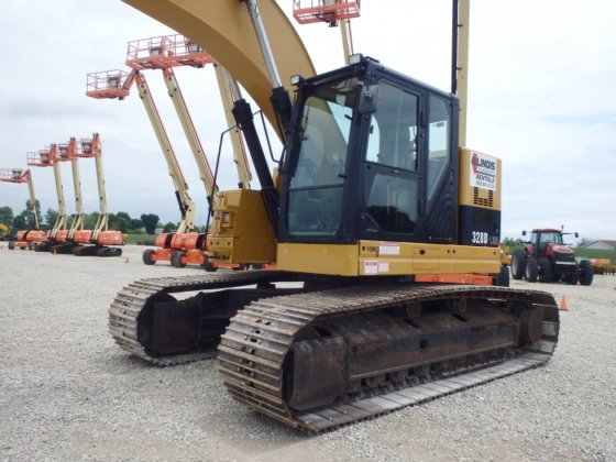 Caterpillar 328D LCR Excavator