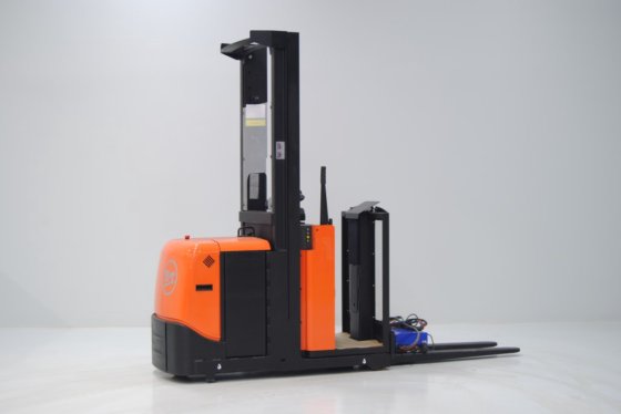 BT OME100N Order Picker