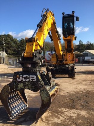 JCB JS20 MH Excavator