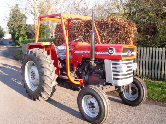 Massey Ferguson 185 Tractor