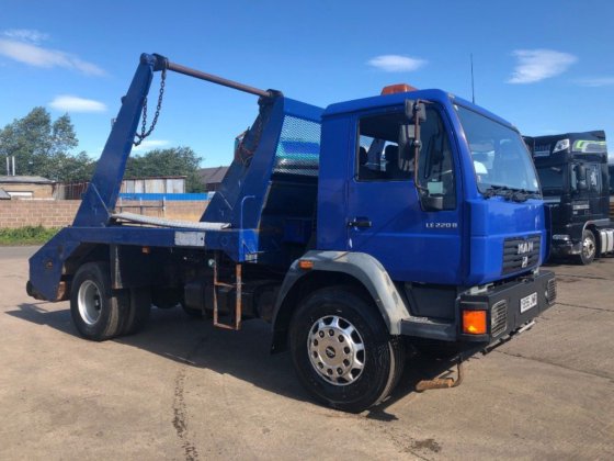 MAN M 2000 Cab Chassis truck