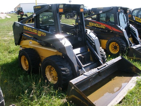 New Holland LS180 Skid Steer Loader