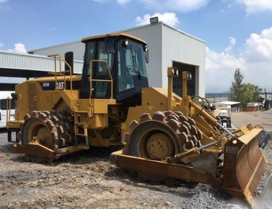 Caterpillar 825H Compactor