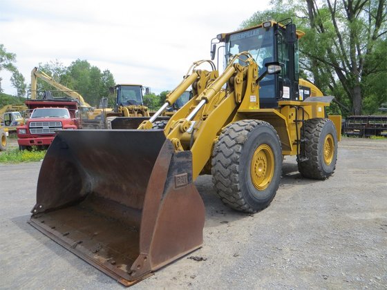 Caterpillar IT38H Wheel Loader
