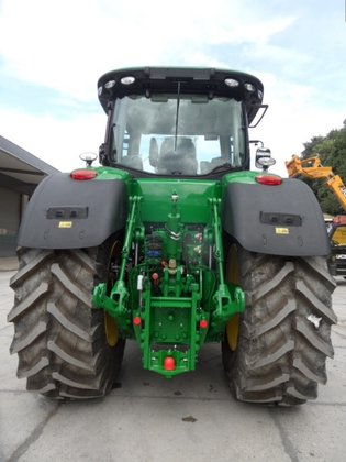 John Deere 7310R Tractor
