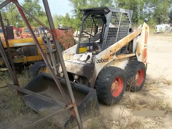 Bobcat 843 Specifications