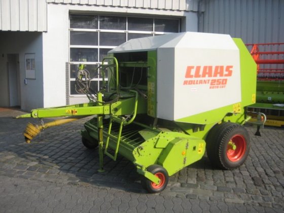 Claas ROLLANT 250 Baler