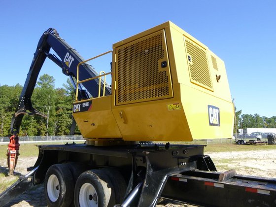 Caterpillar 559C Knuckleboom Loader