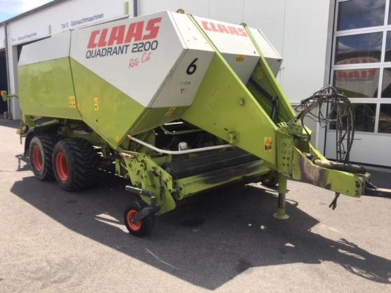 Claas QUADRANT 2200 Baler