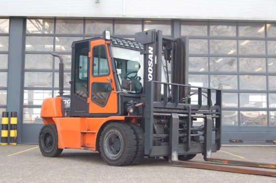 Doosan D70S-5 Forklift