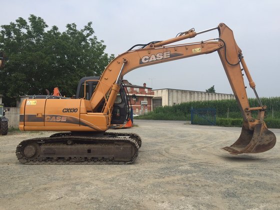 Case CE CX130 Excavator