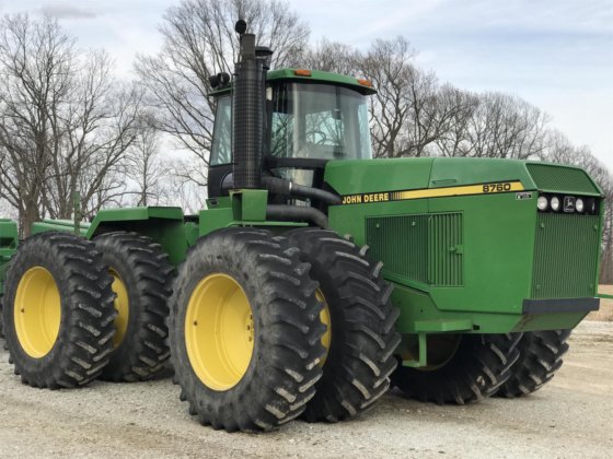 John Deere 8760 Tractor