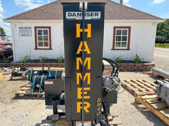 2025 DANUSER SM40 in Henderson, IA, USA