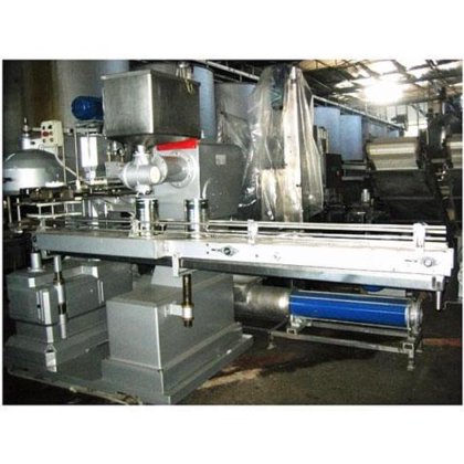 Filling/Seaming machine COMACO DA250 in Angri, Campania, Italy