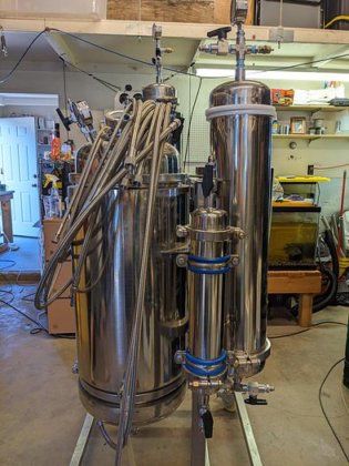 10LB Closed Loop Extractor with Pumps and Chiller by Extractor Solutions in Cortez, CO, USA