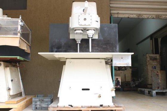 Ruffinatti TZ40 Candy Pulling Machine in Beirut, Beirut Governorate ...