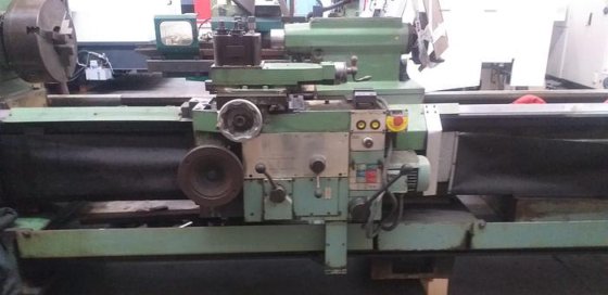 Niles Lathe Machine 3mx350x700mm in Accra, Ghana
