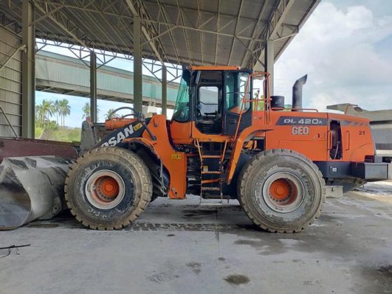 2017 PAYLOADER DOOSAN DL420A in Talisay, Philippines