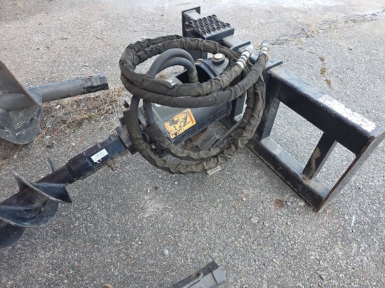 CAT A19B Hydraulic Auger Attachment in Richmond, VA, USA
