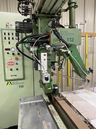 2002 Miller Weldmaster 112SB in Kansas, USA