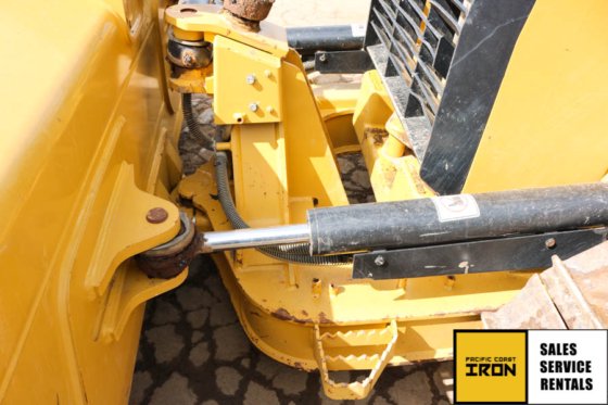 2017 CAT D4K2XL DOZER 1000HRS PAT BLADE MS RIPPER TIER 4 FINAL WARRANY ...