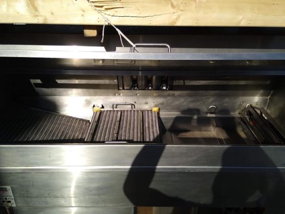 The Chippery Automatic Potato Chip Maker Line with Self Contained Class ...