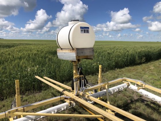 VOGEL'S 40FT WICK SPRAYER BAR in Francis, Saskatchewan, Canada